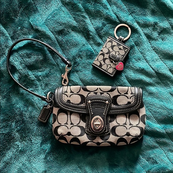 Coach | Bags | Coach Black And Tan Signature Handbag And Photo Keychain ...